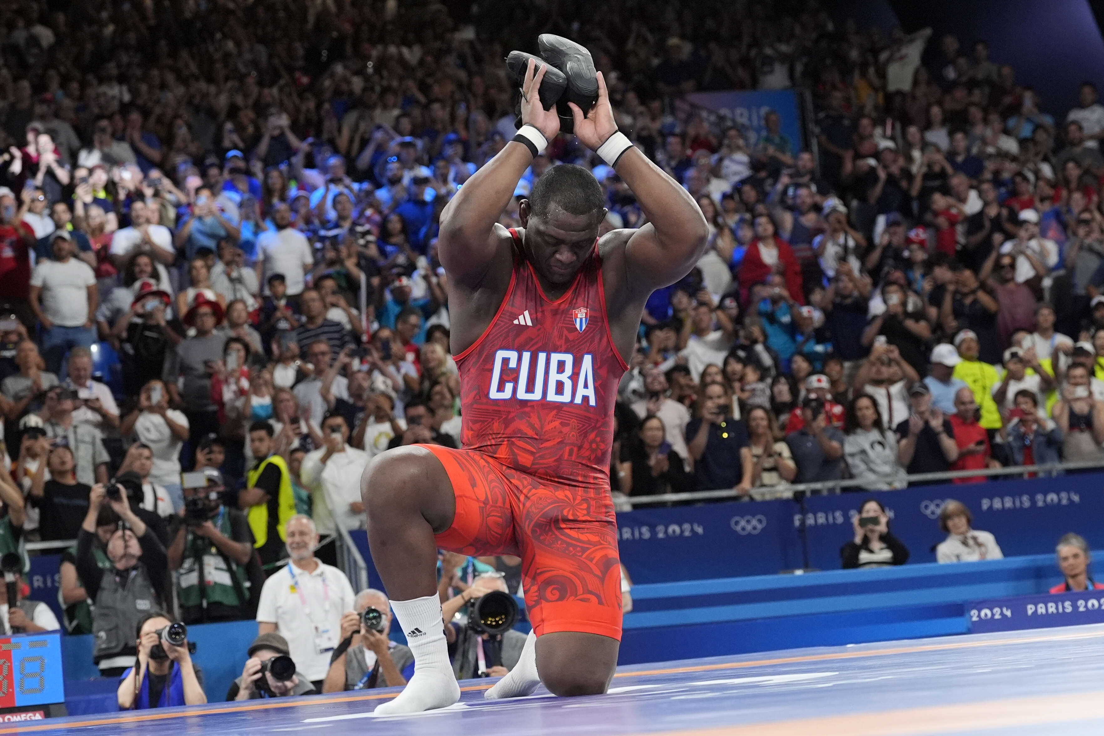 Cuban Greco-Roman wrestler Mijain Lopez wins record fifth straight gold ... Cuban Greco-Roman wrestler Mijain Lopez wins record fifth straight gold ...