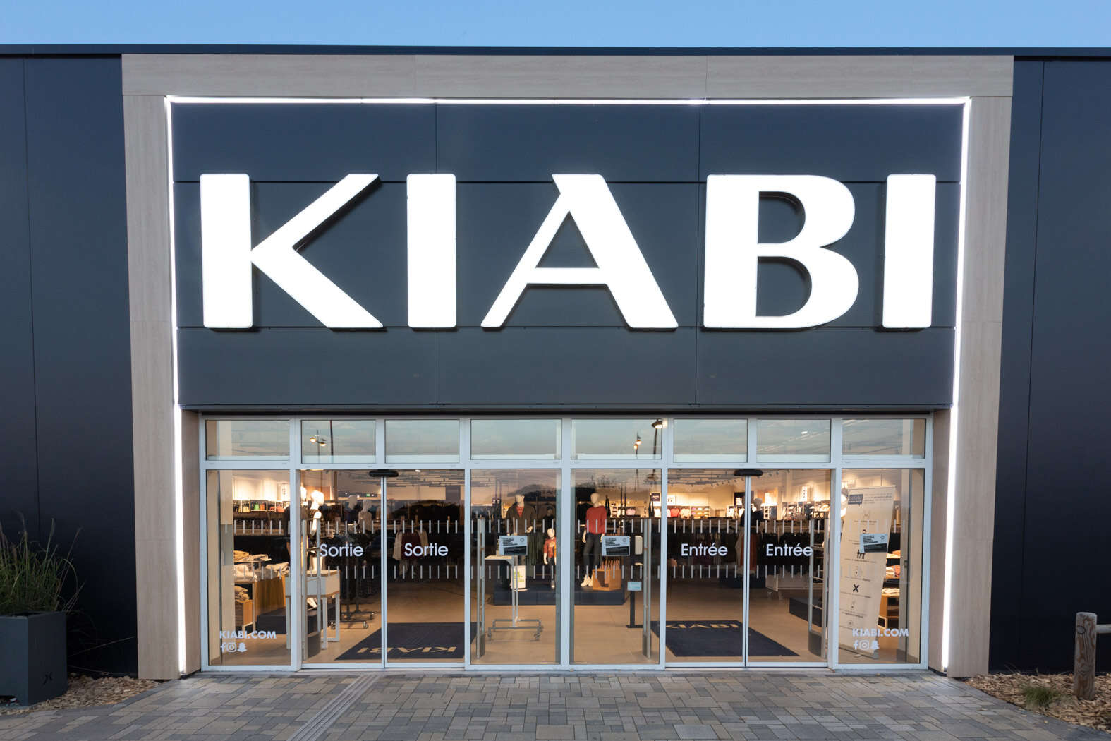 Retailer Kiabi Transforms Global Network with GTT, Expanding Capacity ...
