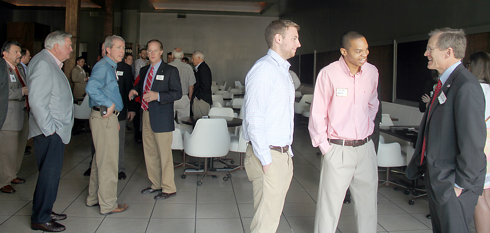 Rep. Kingston discusses Moody Air Force Base - Valdosta Daily Times ...