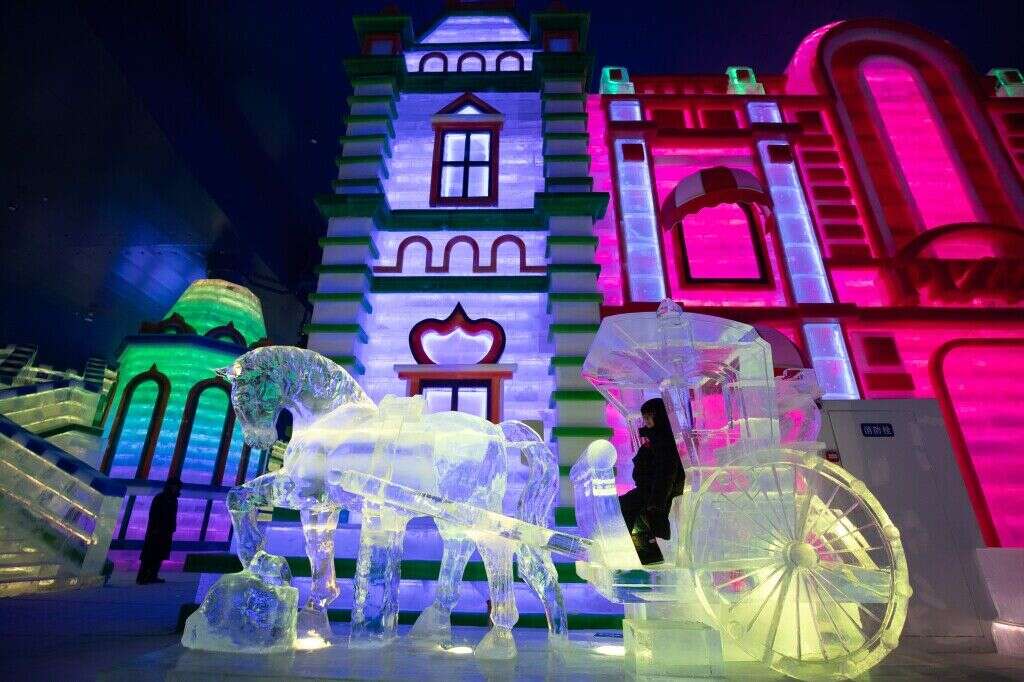 Harbin Completes the World’s Largest Indoor Ice and Snow Theme Park ...
