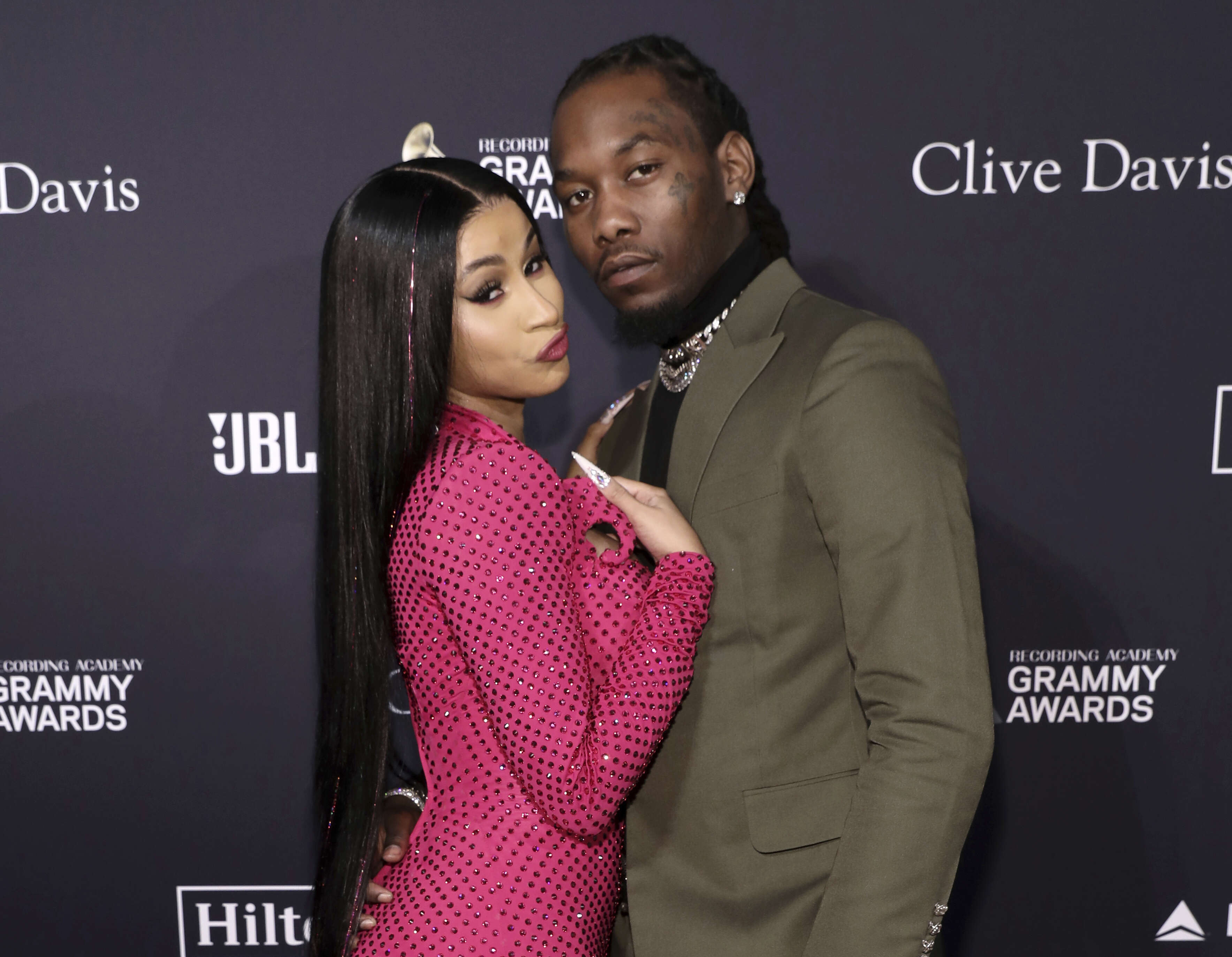 Cardi B files for divorce from Offset, posts she’s pregnant with their ...