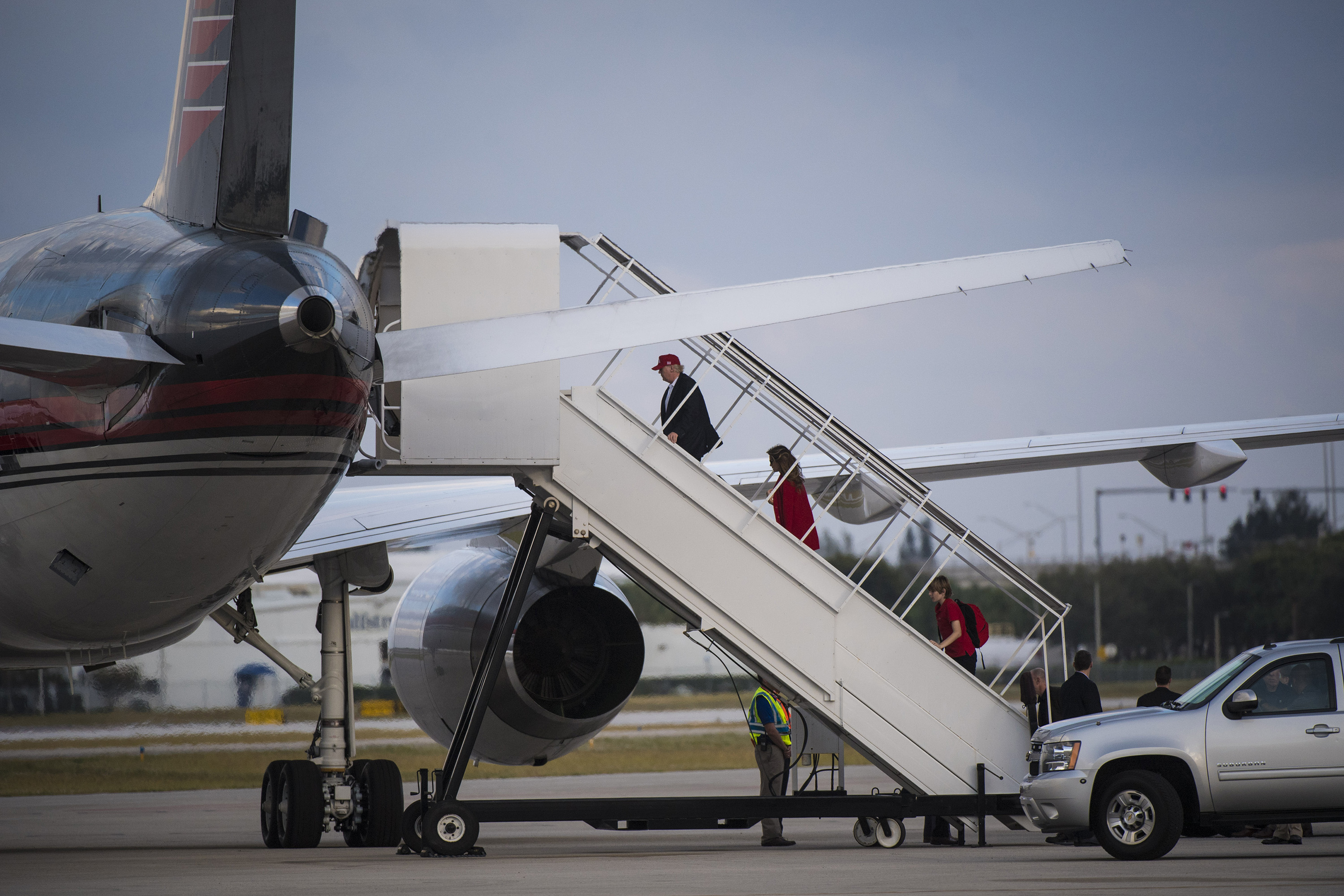 Trump pushes conspiracy theory that ‘millions’ voted illegally for ...