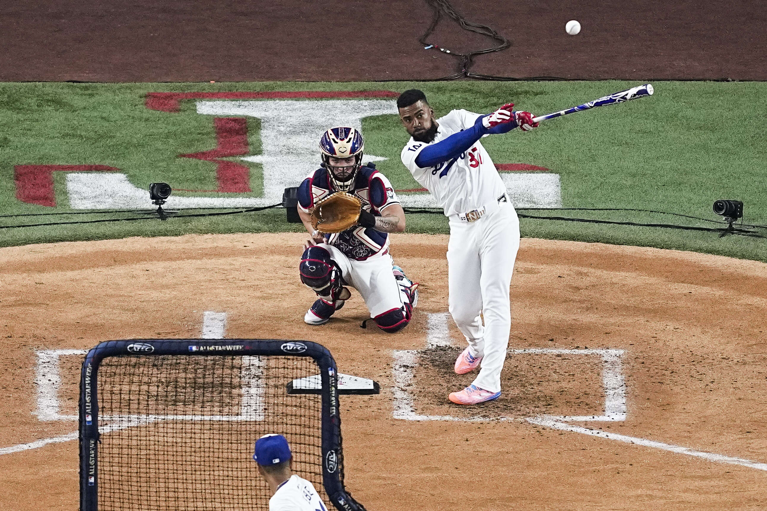 Dodgers’ Teoscar Hernández wins the Home Run Derby | Valdosta Daily Times