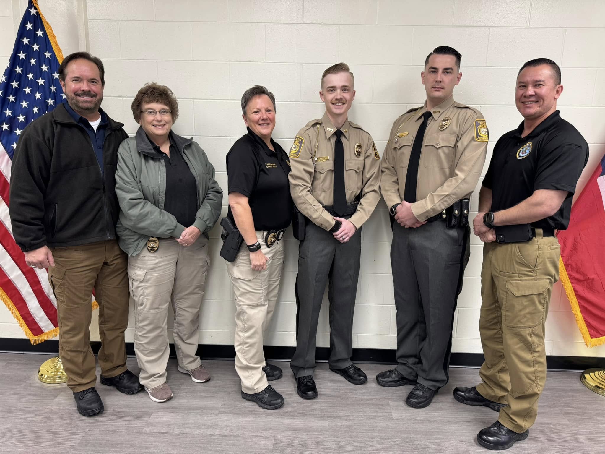 VPD welcomes first new officers of 2025 | Valdosta Daily Times