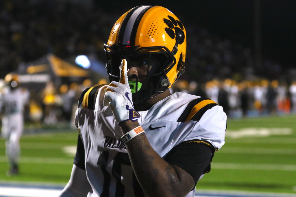 Fennell, Foster combine for 8 TDs in Valdosta’s rout of Camden ...