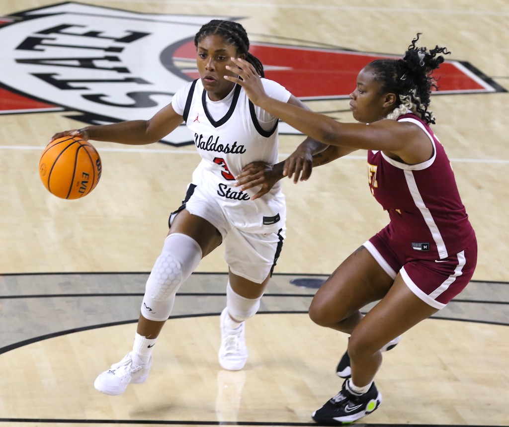 Blazers trounce Eagles to snap four-game skid | Valdosta Daily Times