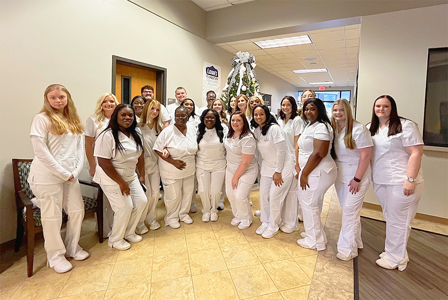 Practical Nursing students honored at fall pinning ceremony | Valdosta Daily Times